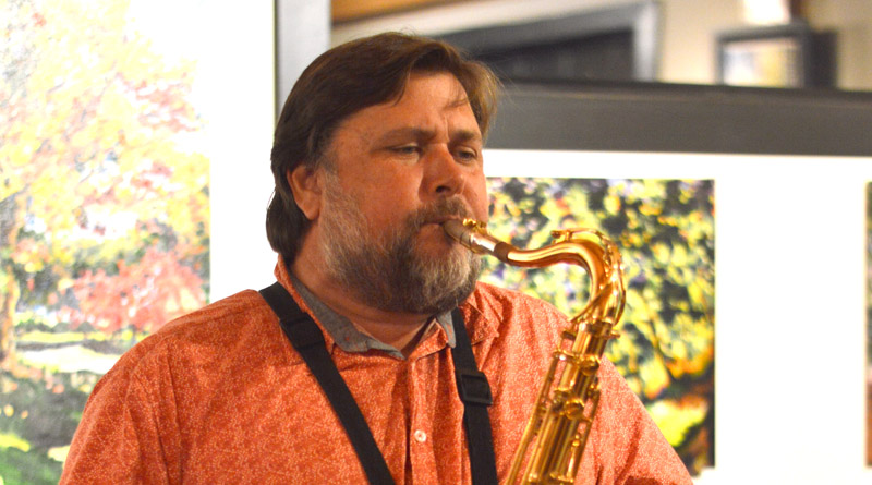 Country music star supports Shawville hospital – The Equity